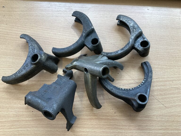 Elan 5 speed Gearbox selector forks - KELVEDON LOTUS LTD. Kelsport